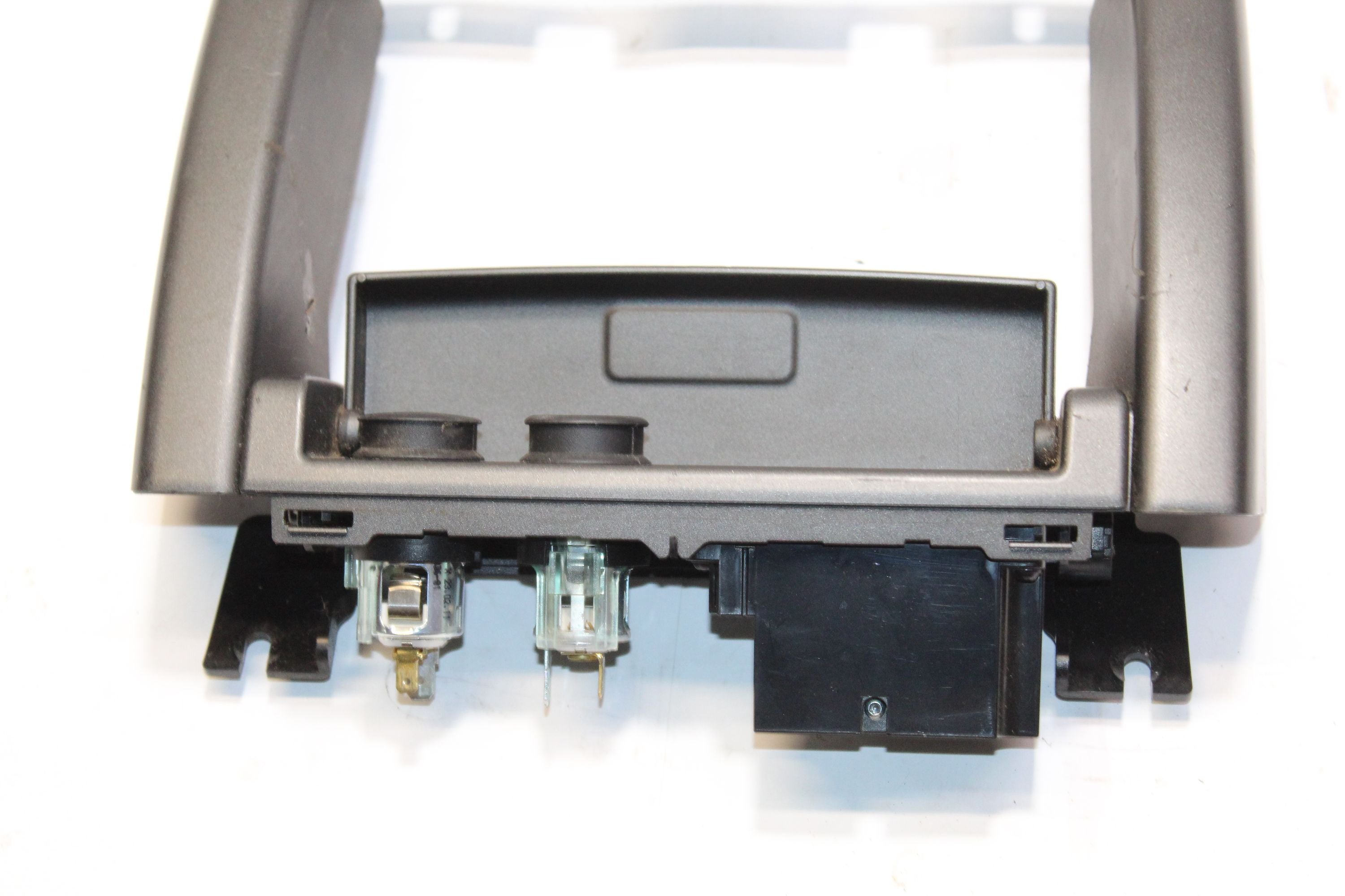Range rover l322 aux input store